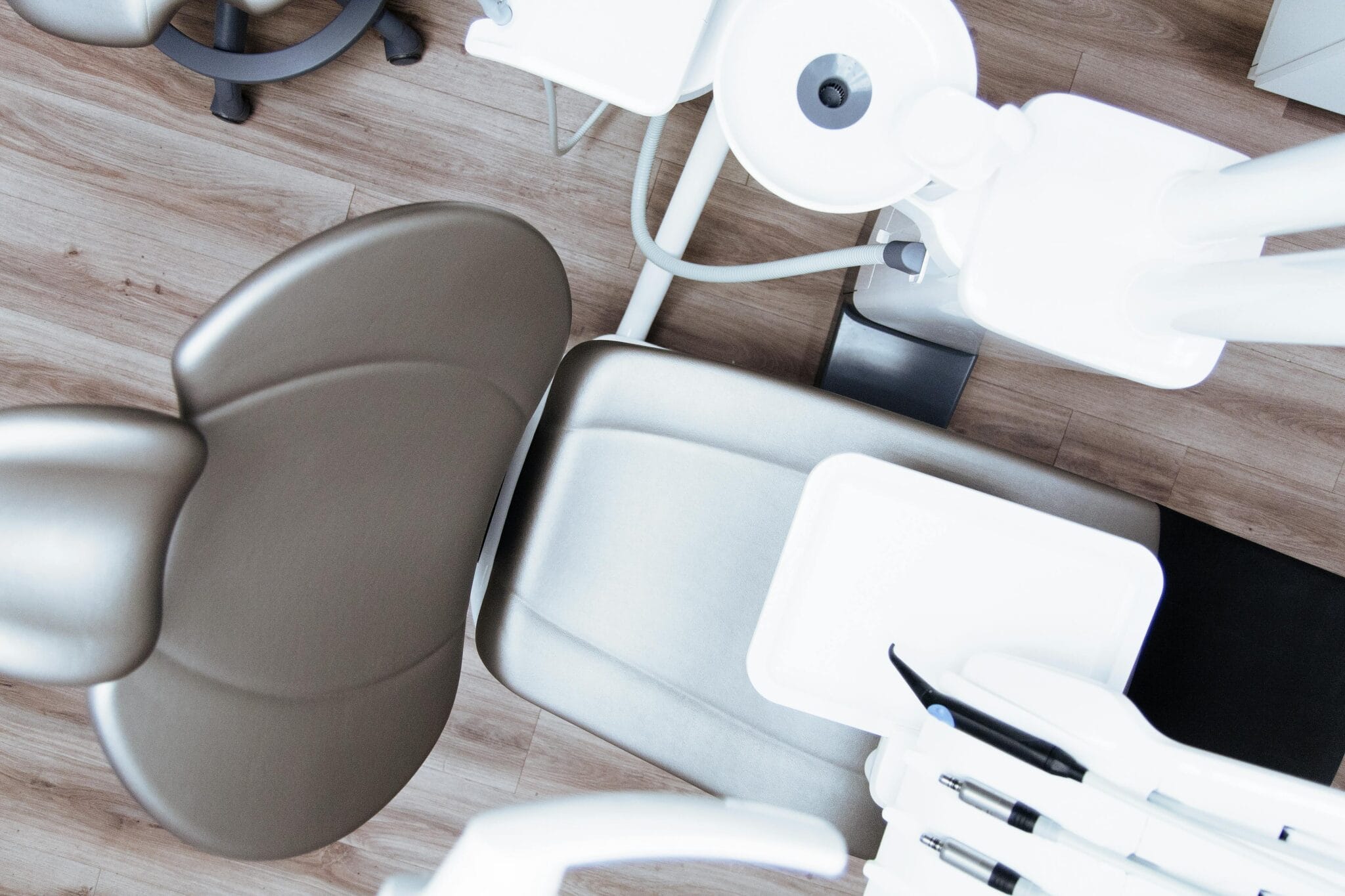 Root Amputation vs. Apicoectomy - Cascadia Dental Specialists